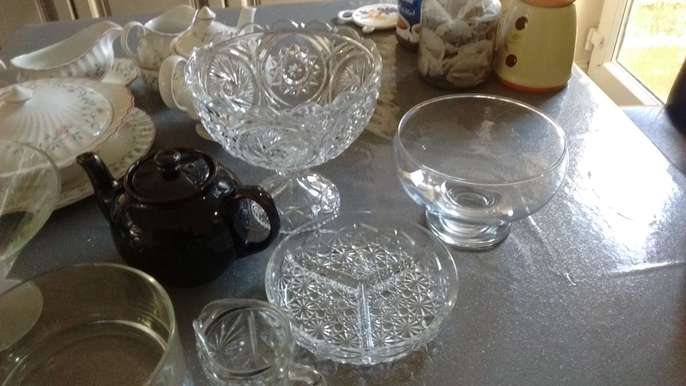 FreelyWheely: Various glass items