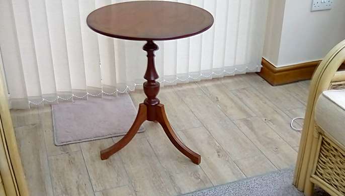 FreelyWheely: Table
