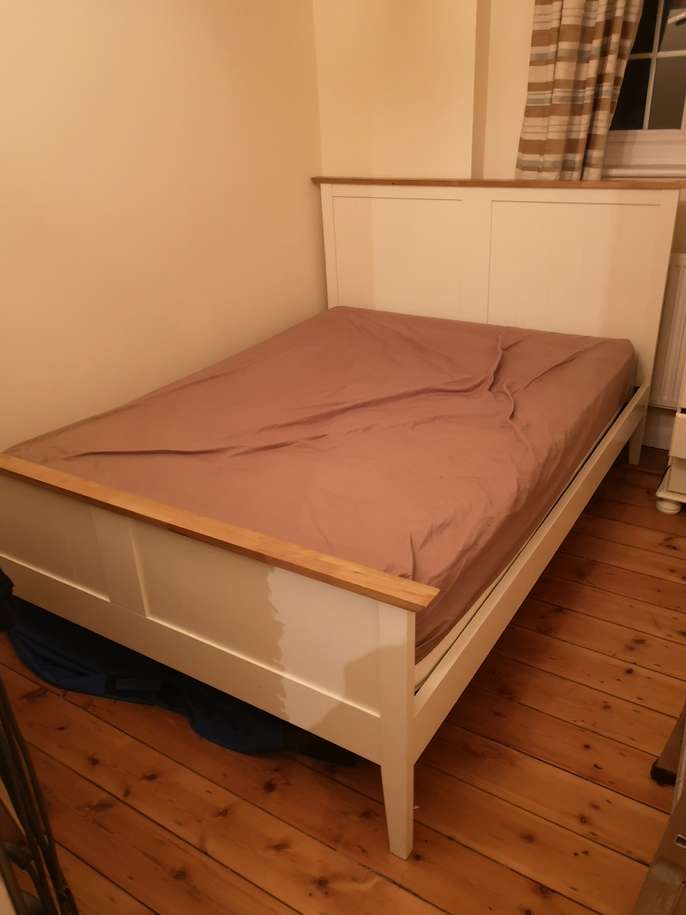 FreelyWheely: FREE Standard double wooden bed frame for collection only