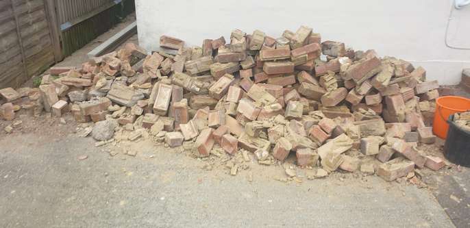 FreelyWheely: BRICKS Rubble Hard core