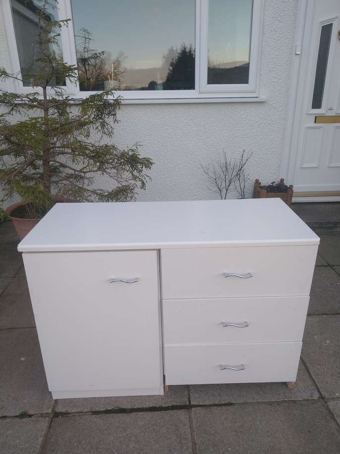 FreelyWheely: Garage storage unit