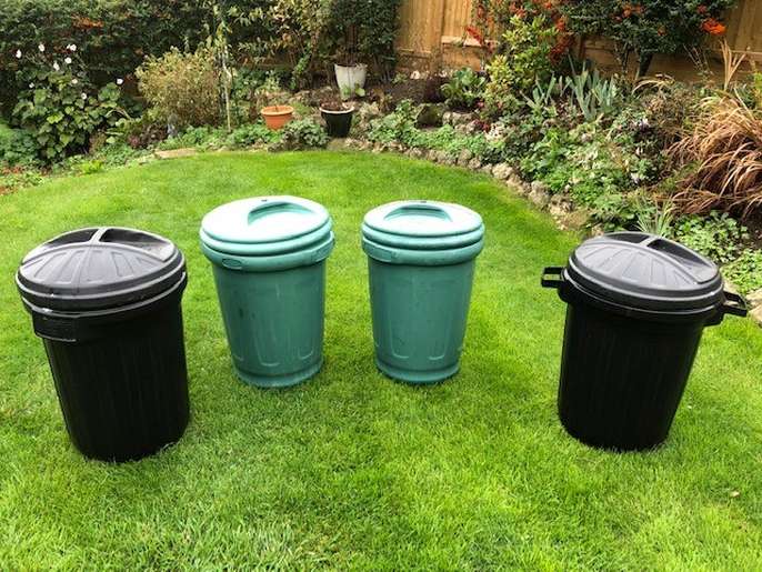 FreelyWheely: 4 x 80 ltr plastic dustbins