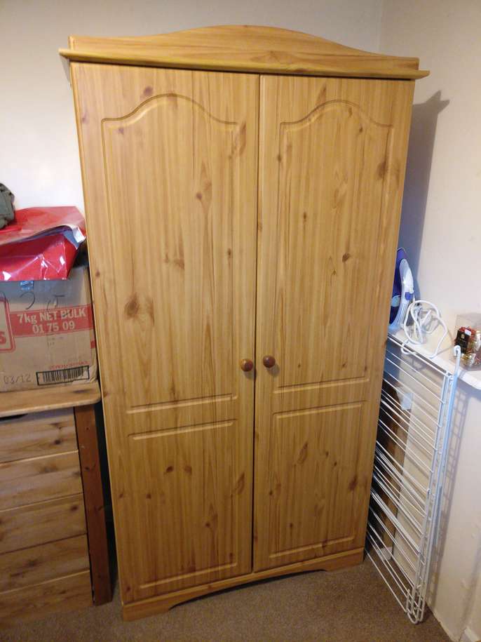 FreelyWheely: Wardrobe