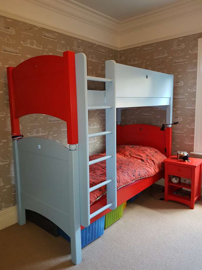 FreelyWheely: 2 Kids' beds and matching side table (separate or bunk)