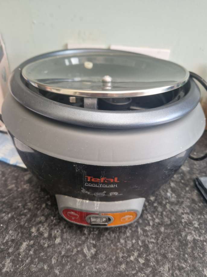 FreelyWheely: Teal Rice Cooker