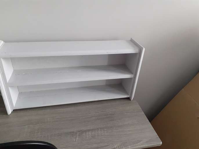 FreelyWheely: Shelves