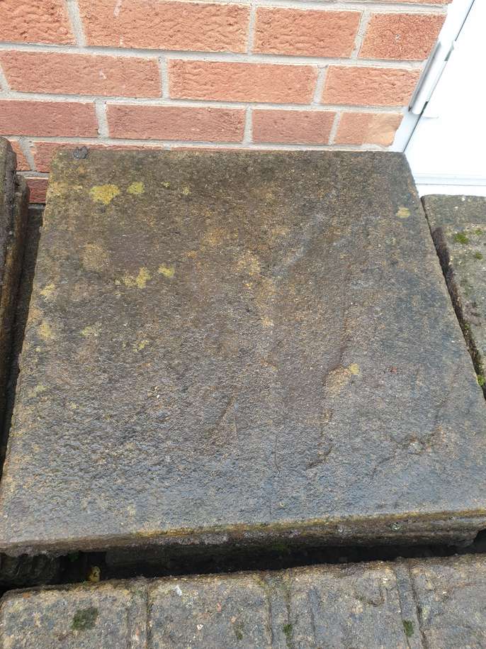 FreelyWheely: Paving/patio slabs