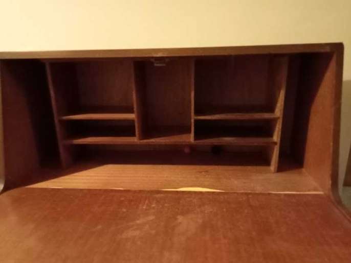 FreelyWheely: Bureau, mid 20th Century.