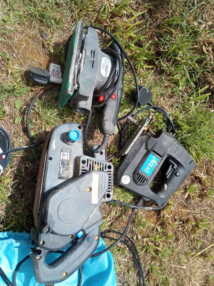 FreelyWheely: DIY 3 x sander power base & atlas jigsaw all working order