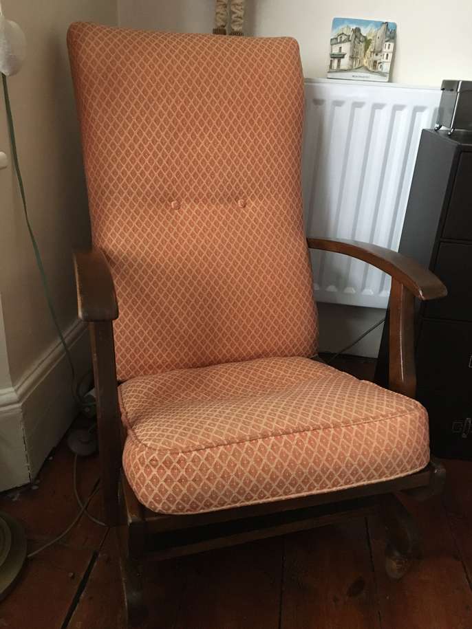 FreelyWheely: Vintage 1930 rocking chair