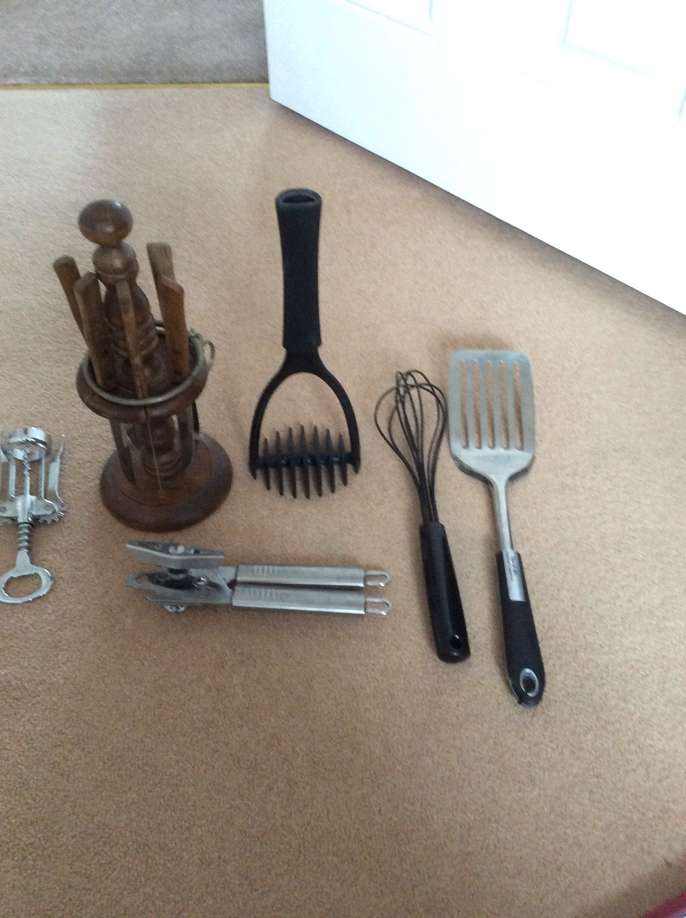 FreelyWheely: Kitchen goods