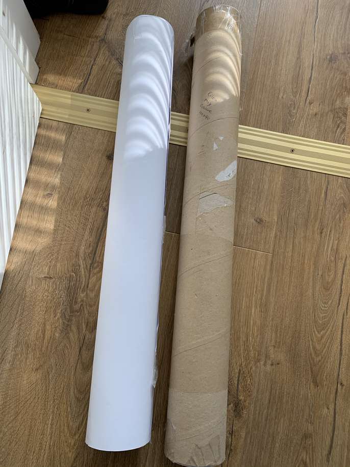 FreelyWheely: Poster box with poster protector free