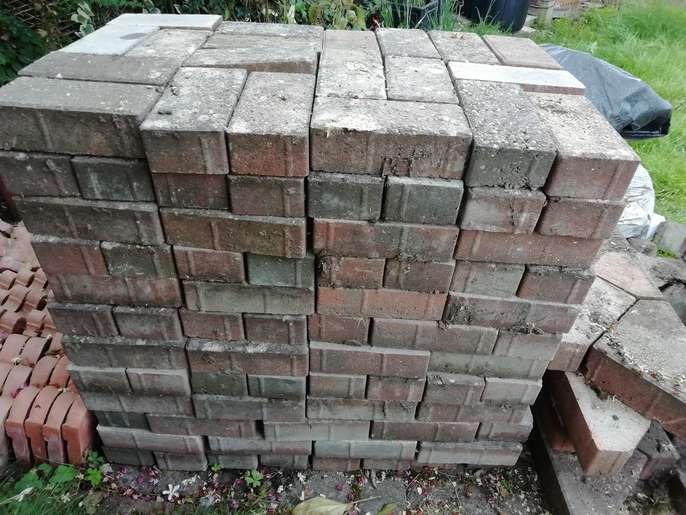 FreelyWheely: Paving Bricks