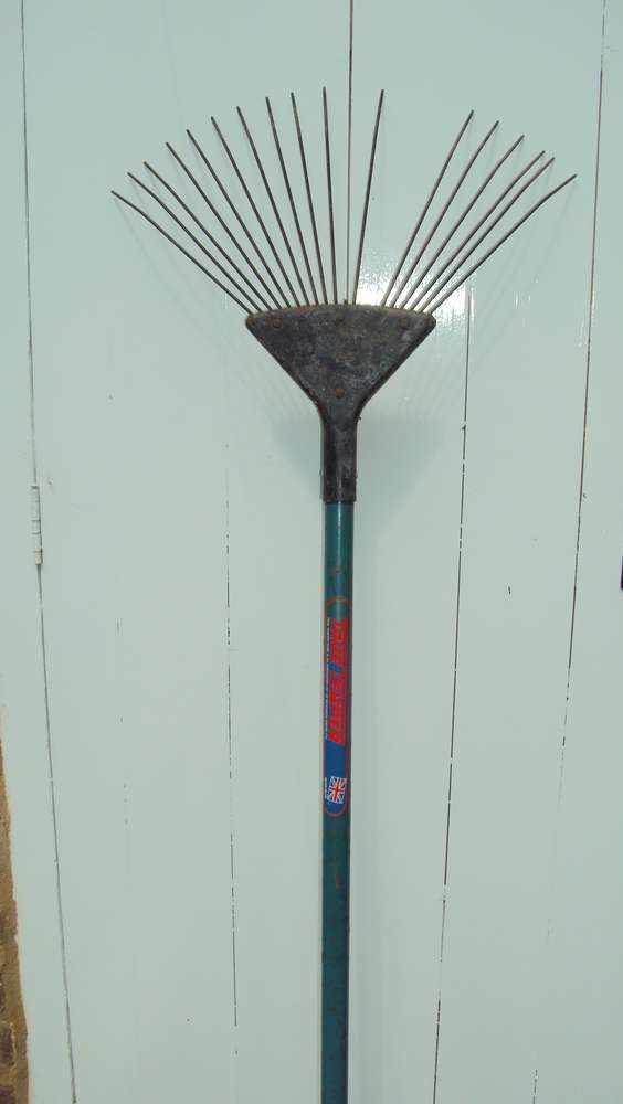 FreelyWheely: Various items, pick what you want: