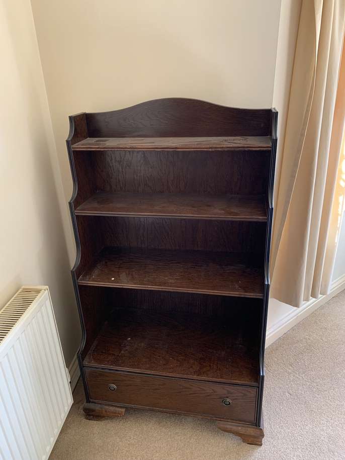 FreelyWheely: Bookcase