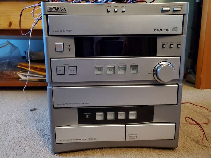 FreelyWheely: Yamaha CD-Tape-Radio player