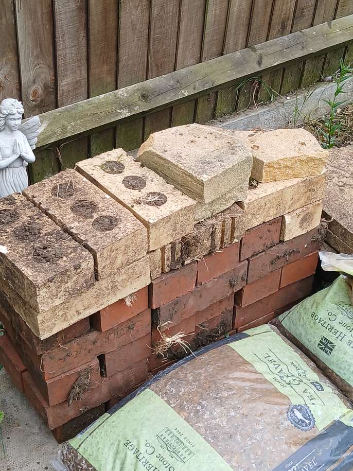 FreelyWheely: Various bricks