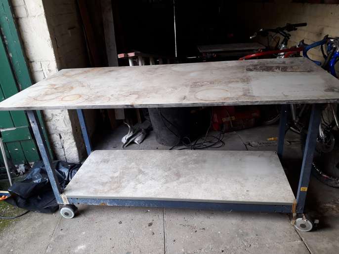 FreelyWheely: Large table / work surface on wheels