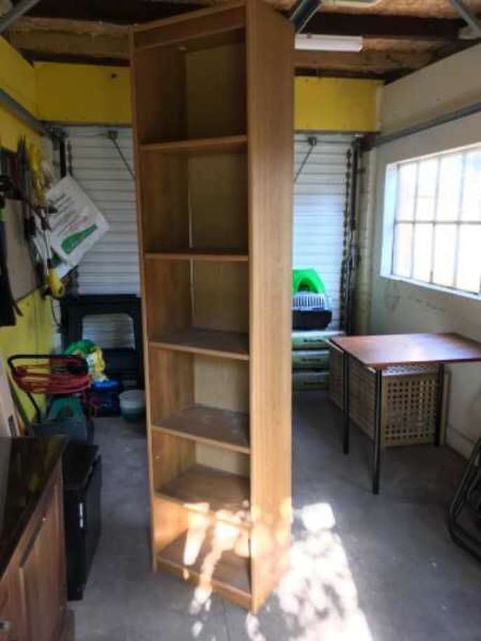 FreelyWheely: Tall shelf