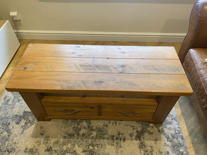 FreelyWheely: TV Unit