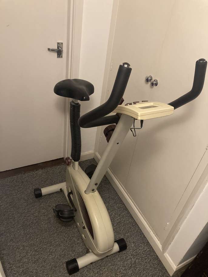 FreelyWheely: Exercise bike