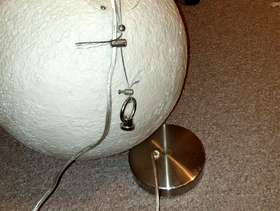 FreelyWheely: Moon light fitting